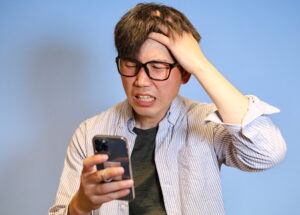 【要注意】0120090909はレイクALSAからの督促電話！対処法を解説